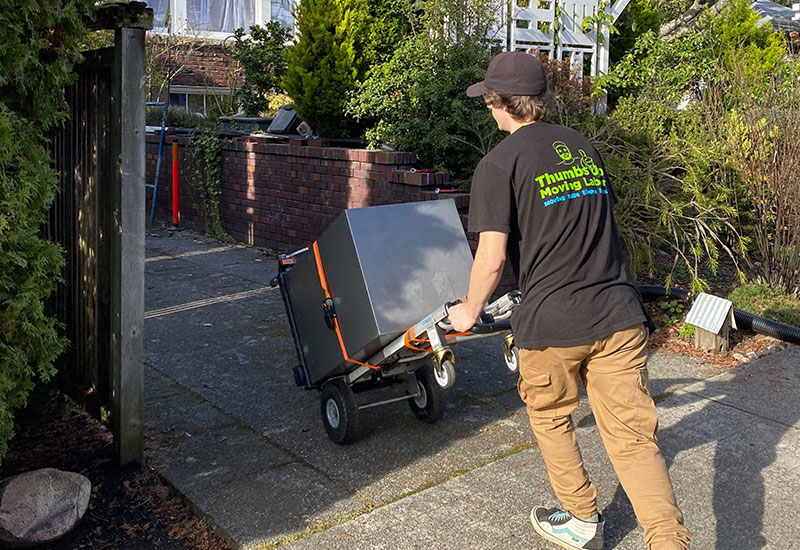 How to find affordable local movers without being scammed