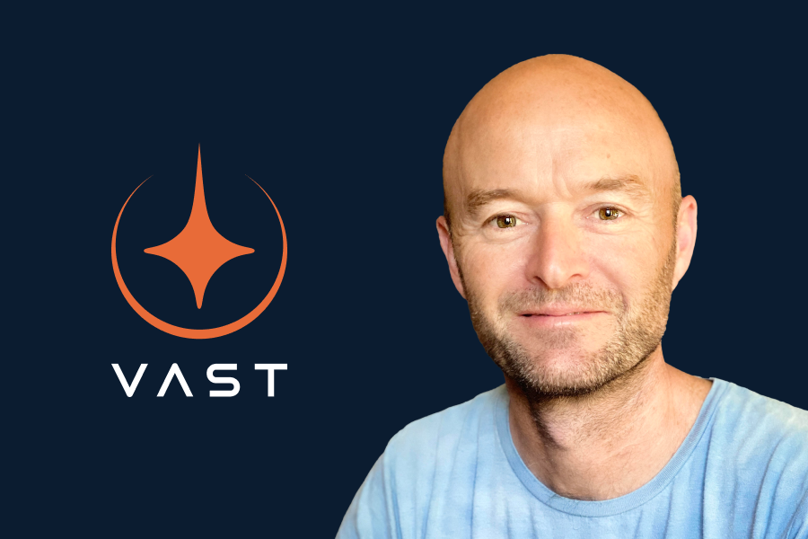 Renowned Apple Industrial Designer Peter Russell-Clarke Joins Vast as ...
