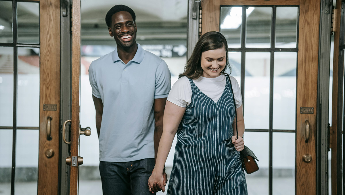 7 Tips for Celebrating Passover with Your Non-Jewish Partner — Inherit ...