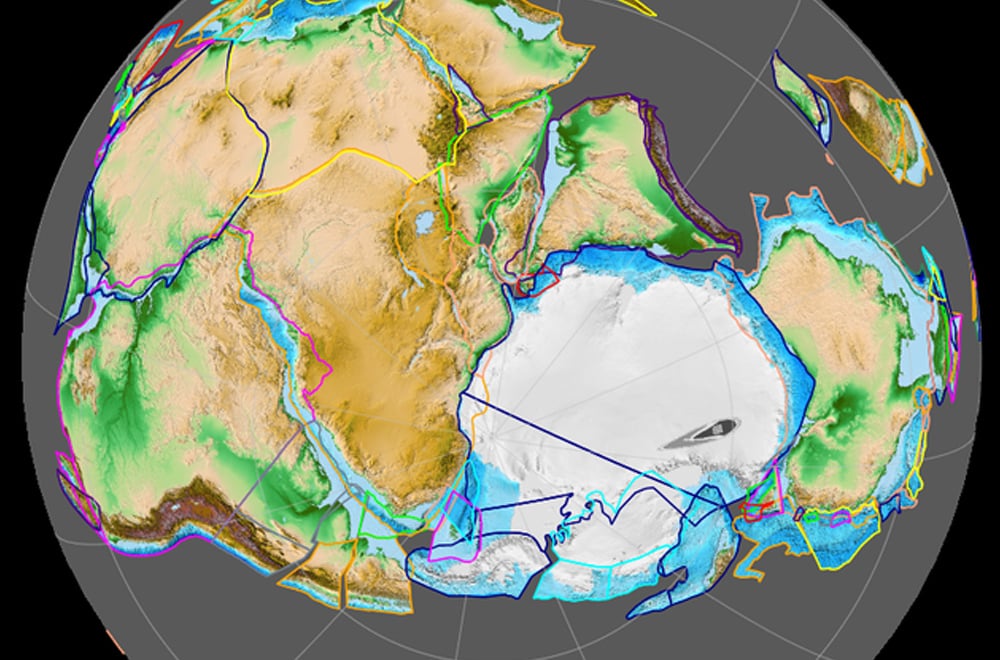 Defending Country | Tom Griffiths puts our history in more than 60,000 ...