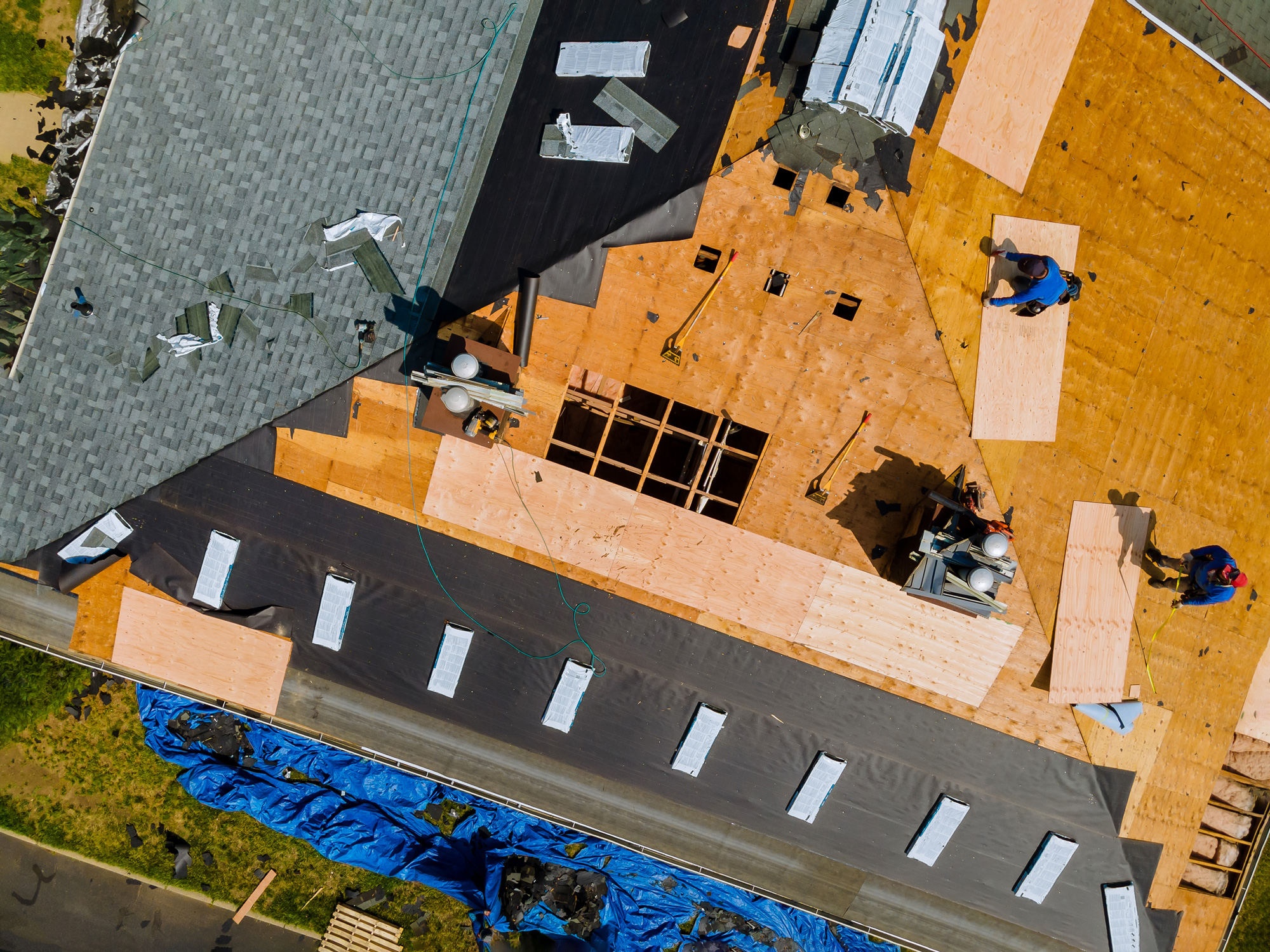 Roofing Delivery and Transportation Services