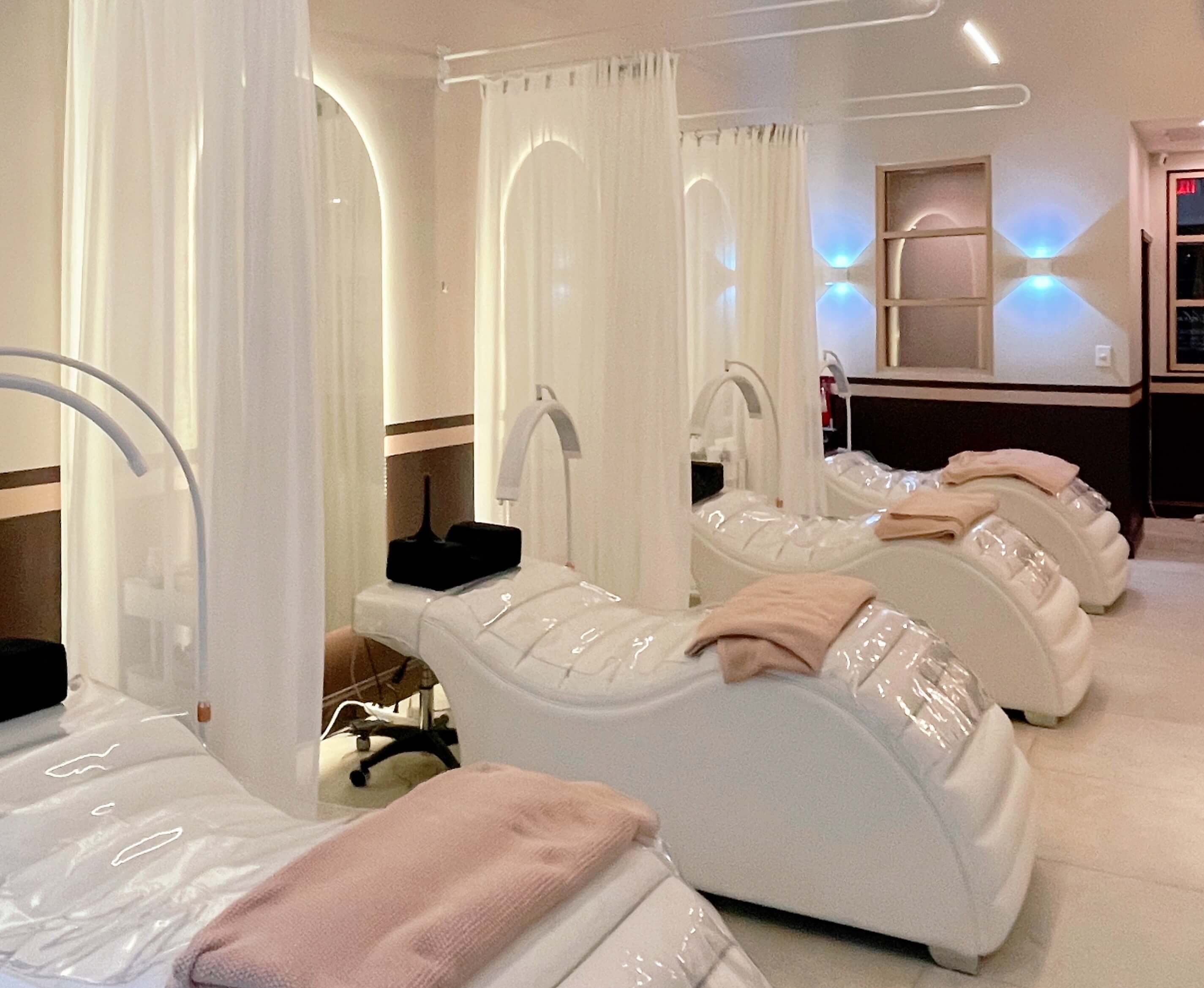 LA LA LASH - Brookhaven | Eyelash Extensions and Brow Services