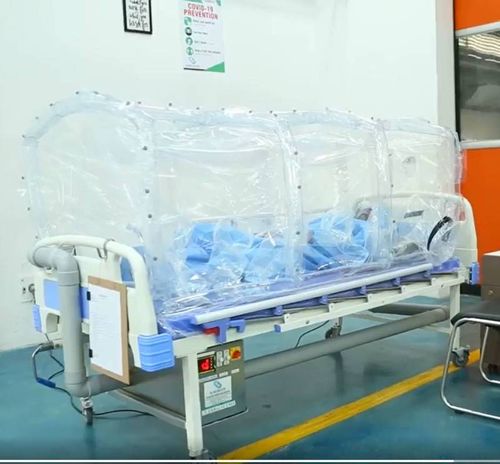 Flexible Patient Isolator System | Products | Schematic Engineering