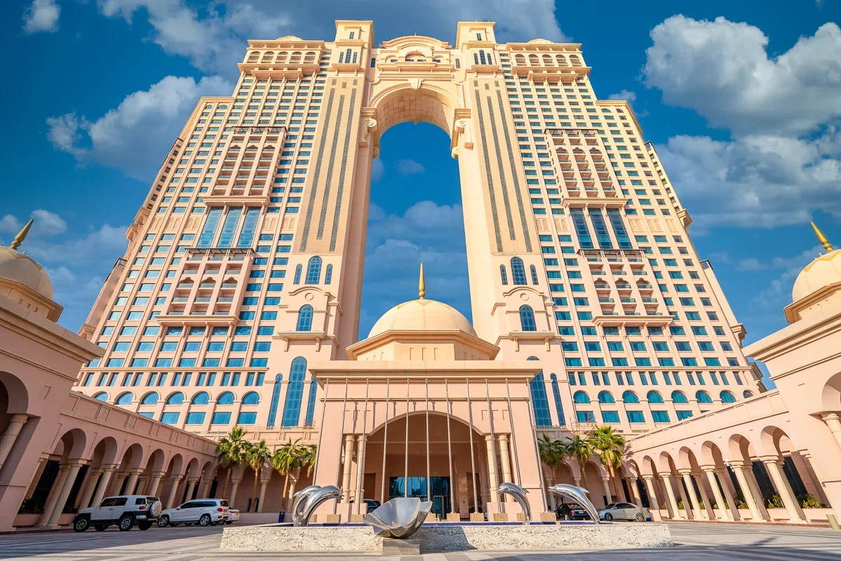 Open House in Fairmont Marina Residences by Metropolitan Capital Real ...