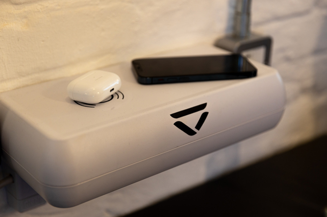 Wireless Charging Shelves for the Education Sector