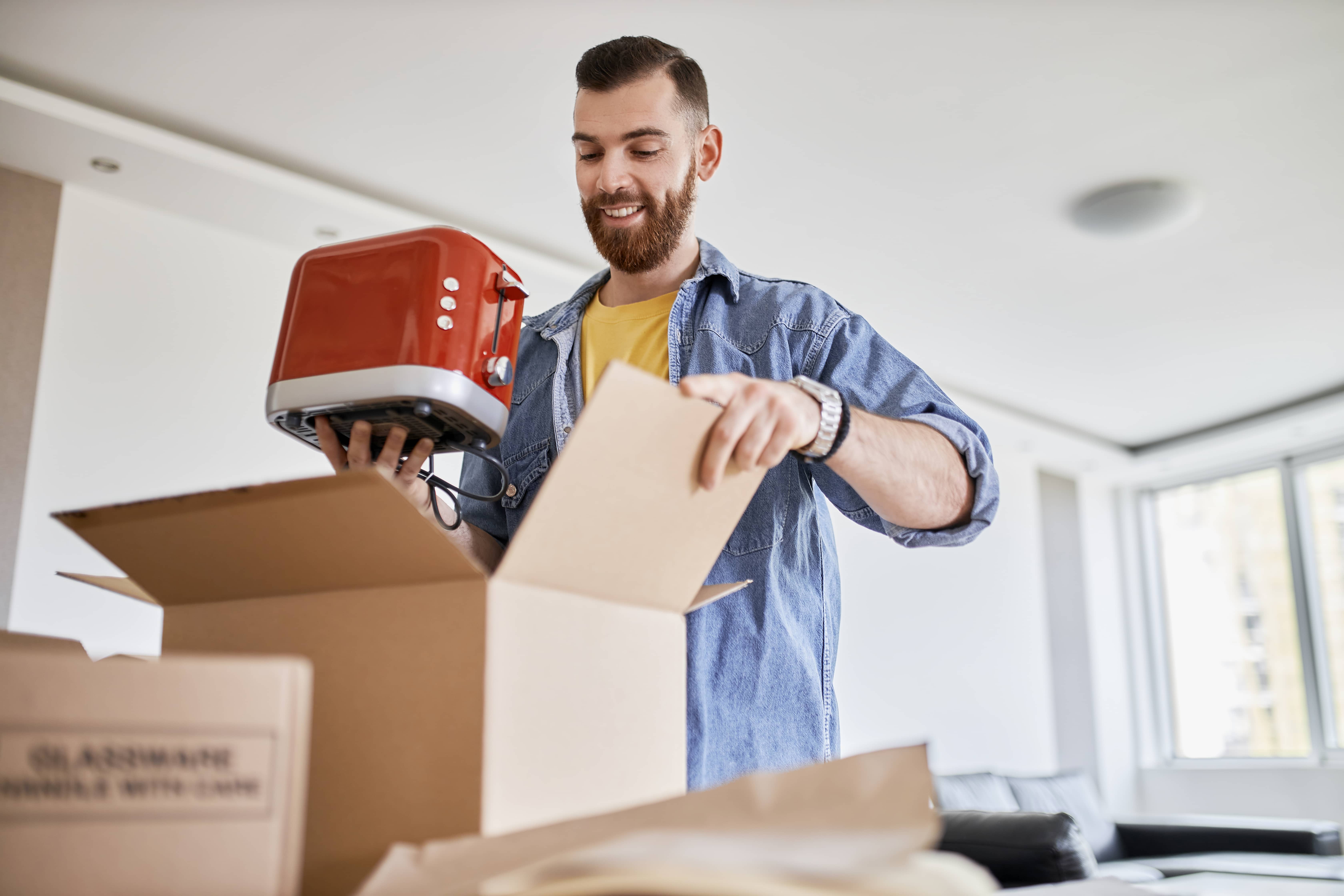 Packing Kitchen Appliances Safely For Your Move | MoveBuddy.com