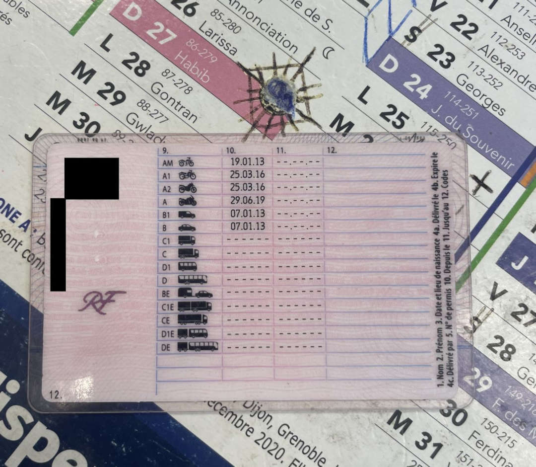 Optimizing ID Card Text Extraction with Deep Learning