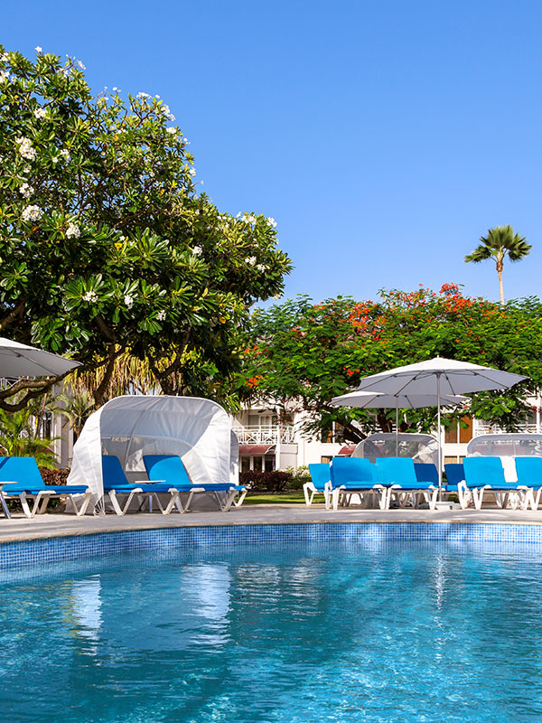 THE CLUB BARBADOS | Air Canada Vacations