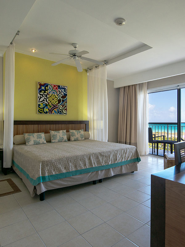 Hotel Playa Cayo Santa Maria | Air Canada Vacations