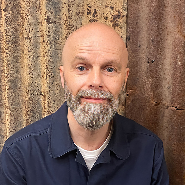 Ian Tucker – Overcome Burnout and Find Your Authentic Self