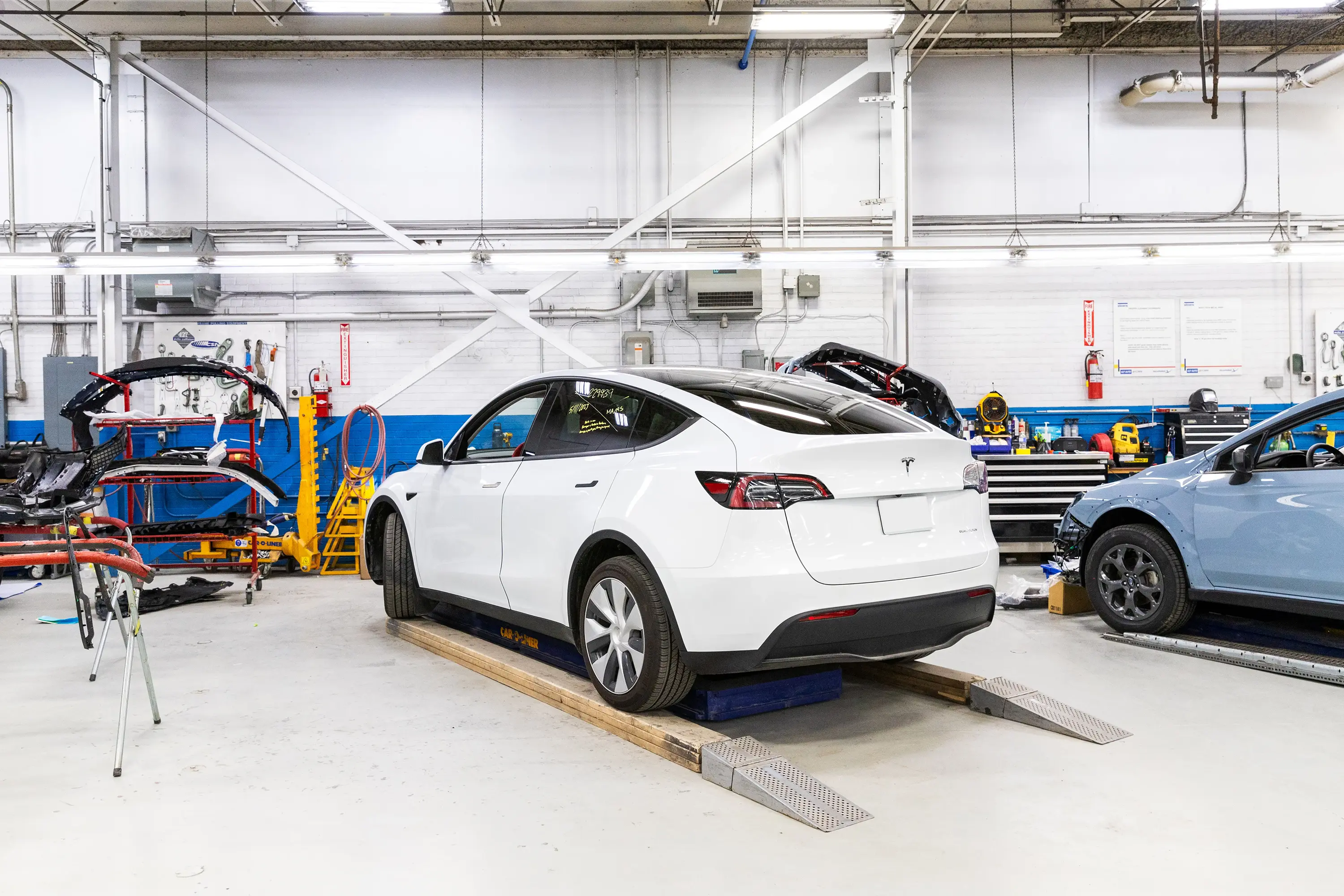 Tesla Approved Collision Centre Ontario | CSN 427 Auto Collision