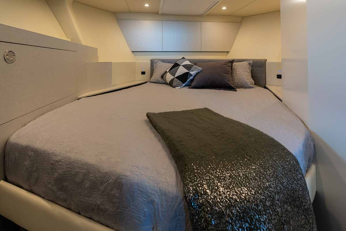 Dickey Boats Semifly 45