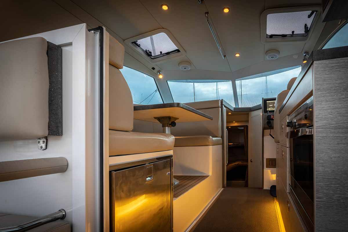 Dickey Boats Semifly 32