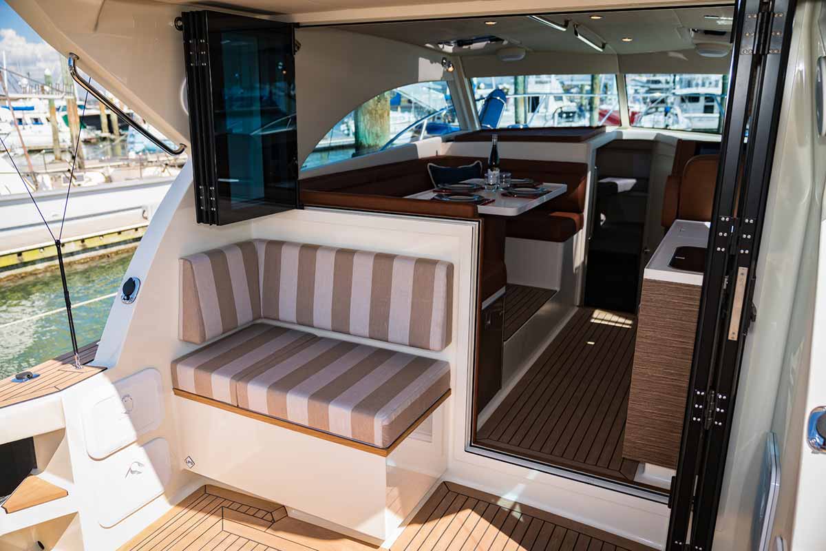 Dickey Boats Semifly 36