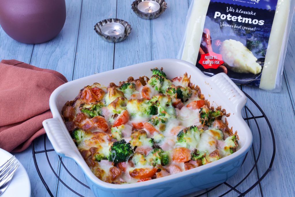 Pølse og potetmos i form - Kokt & Klar