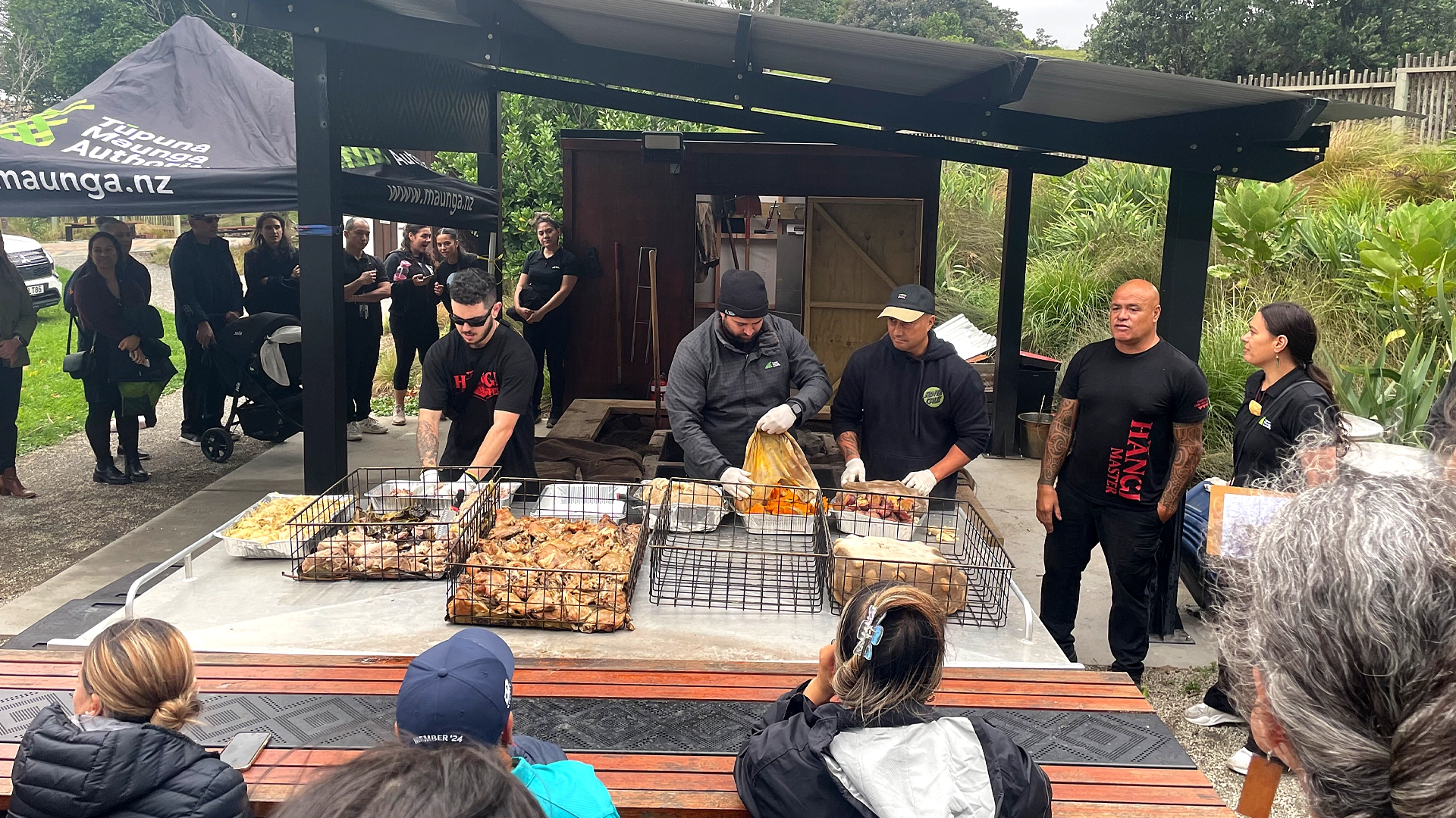 Tūpuna Maunga Authority presented recreation award