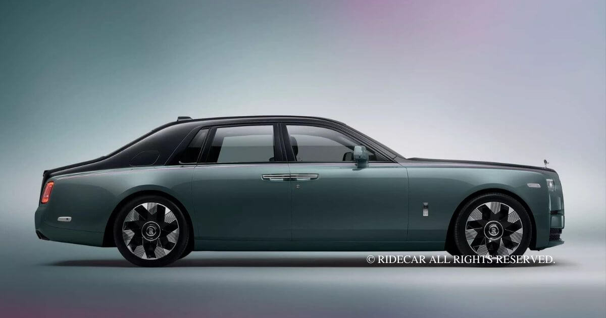 The Rolls-Royce Phantom Personalizes Opulence