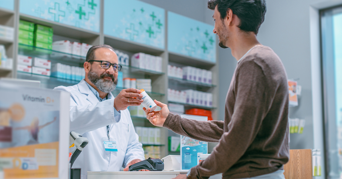 Navigating Cash-Pay Prescriptions: A Guide for Pharmacies