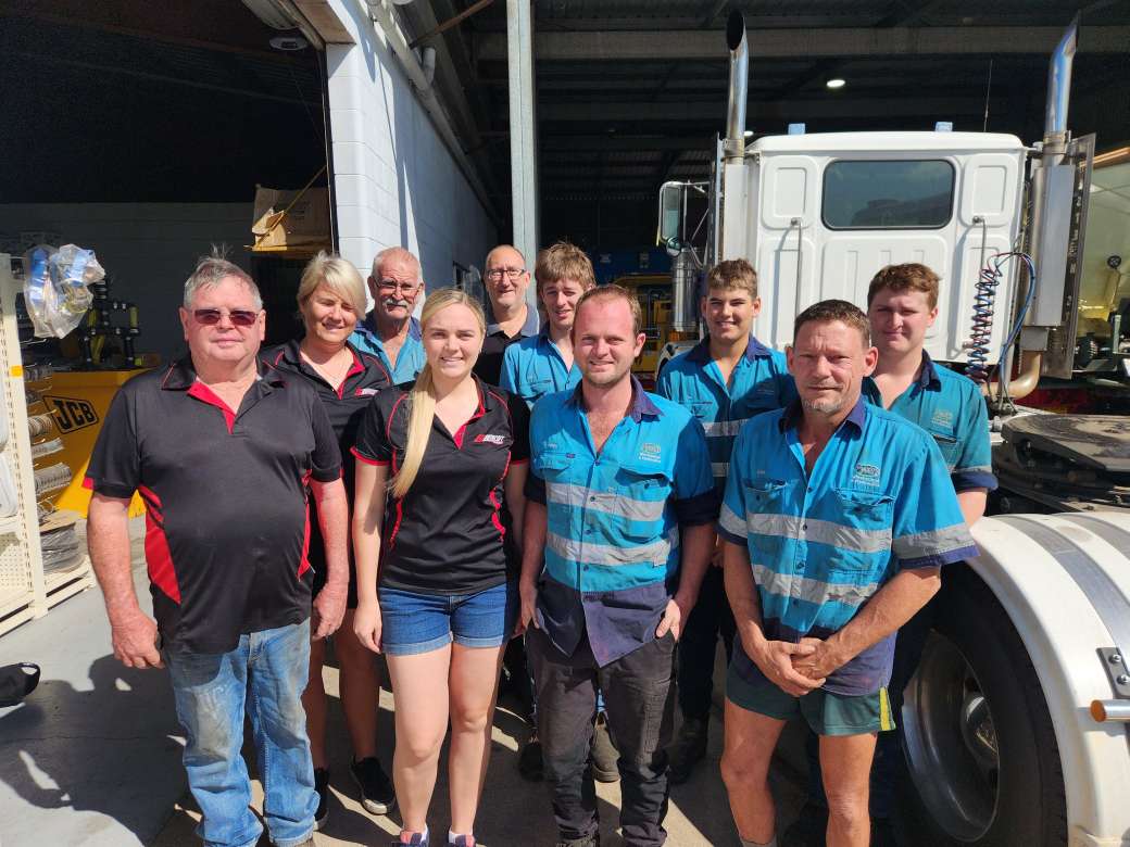 Trucks, Buses And Heavy Vehicles - Mackay Whitsunday LIfe
