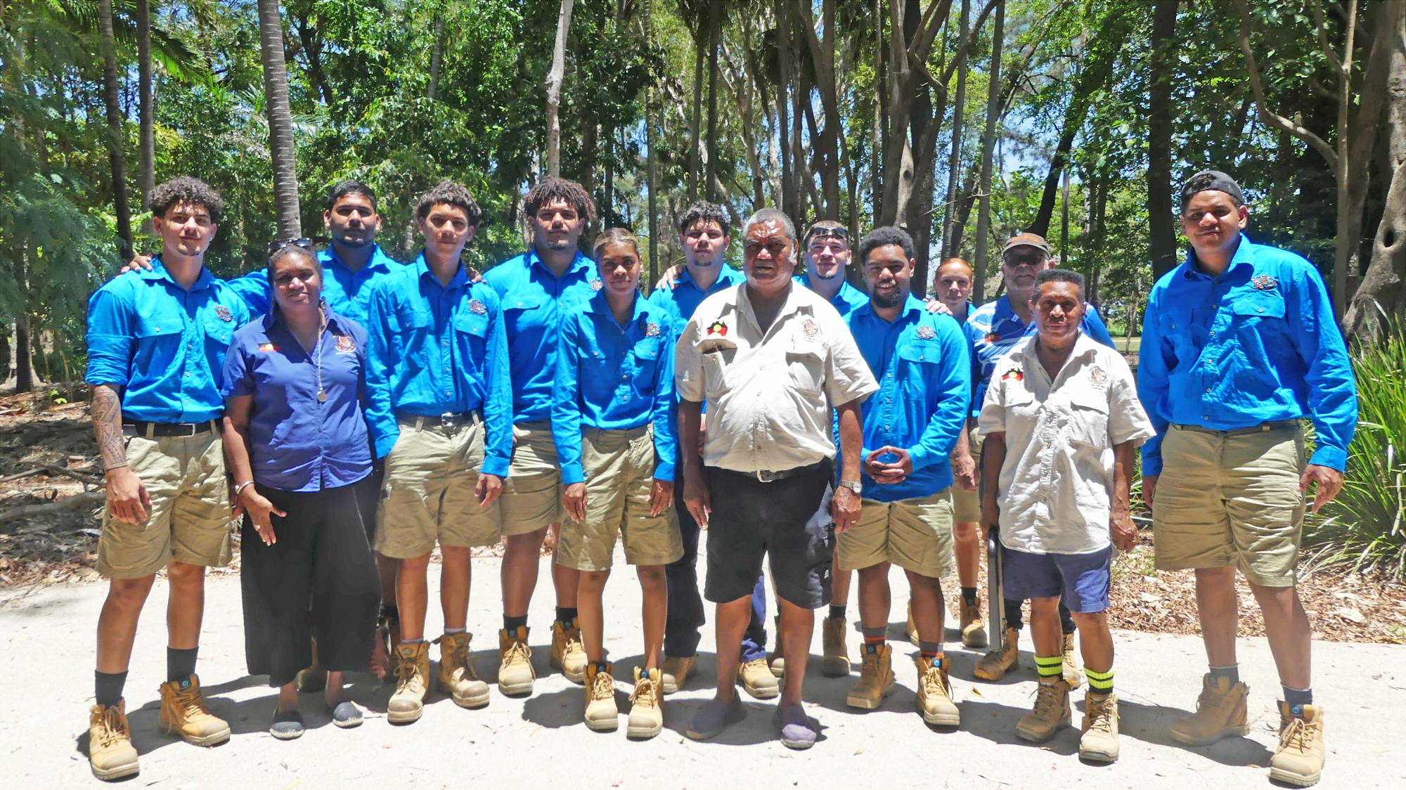 First Nations Trainees Learn The Ways Of The Bindal And Juru People ...