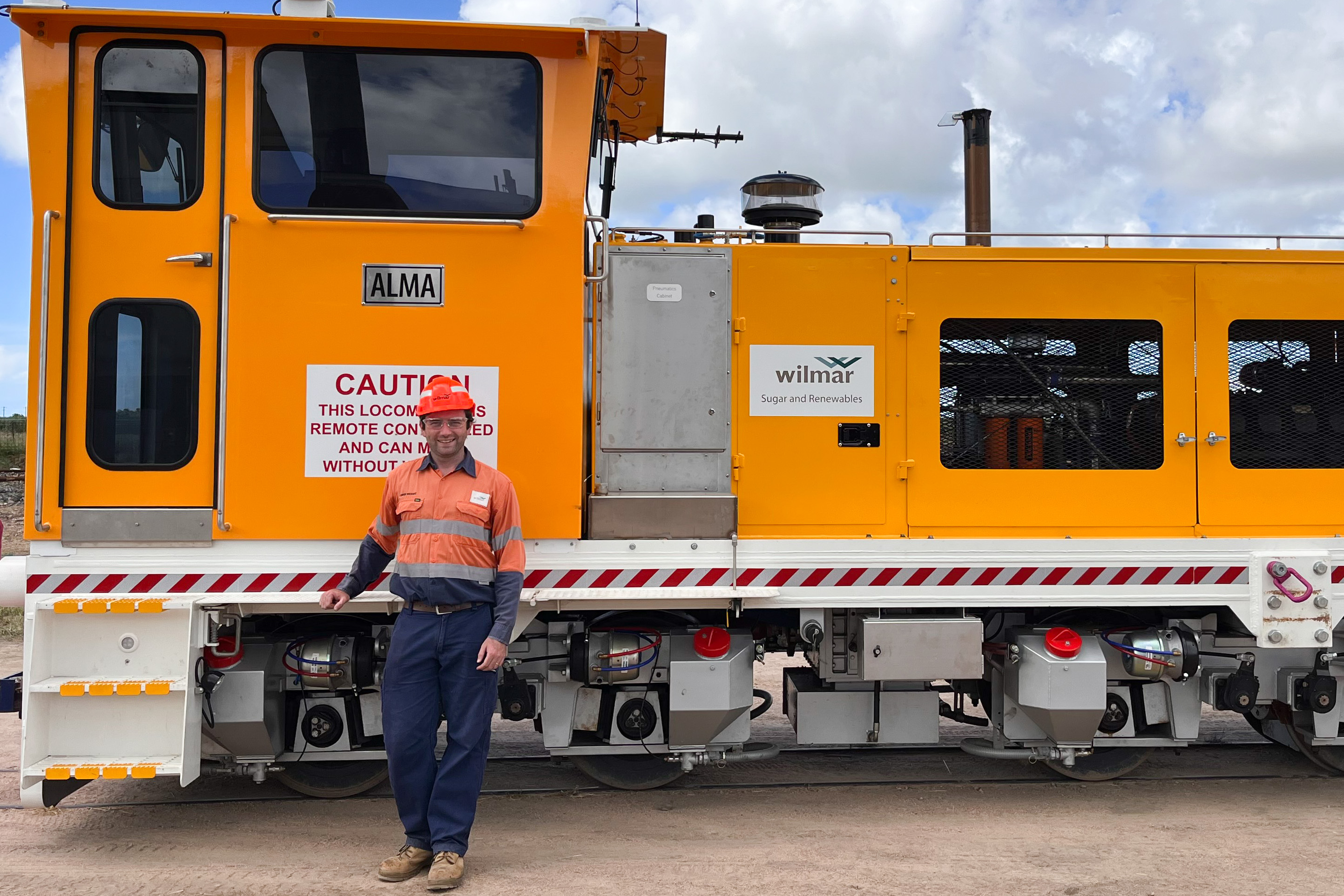 First Of Four New Locos Delivered - Mackay Whitsunday LIfe