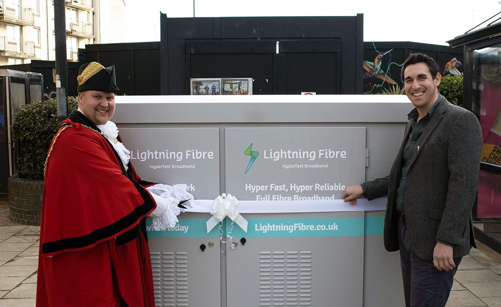 Hastings Mayor James Bacon, Fires Up Lightning Fibre’s Brand New ...