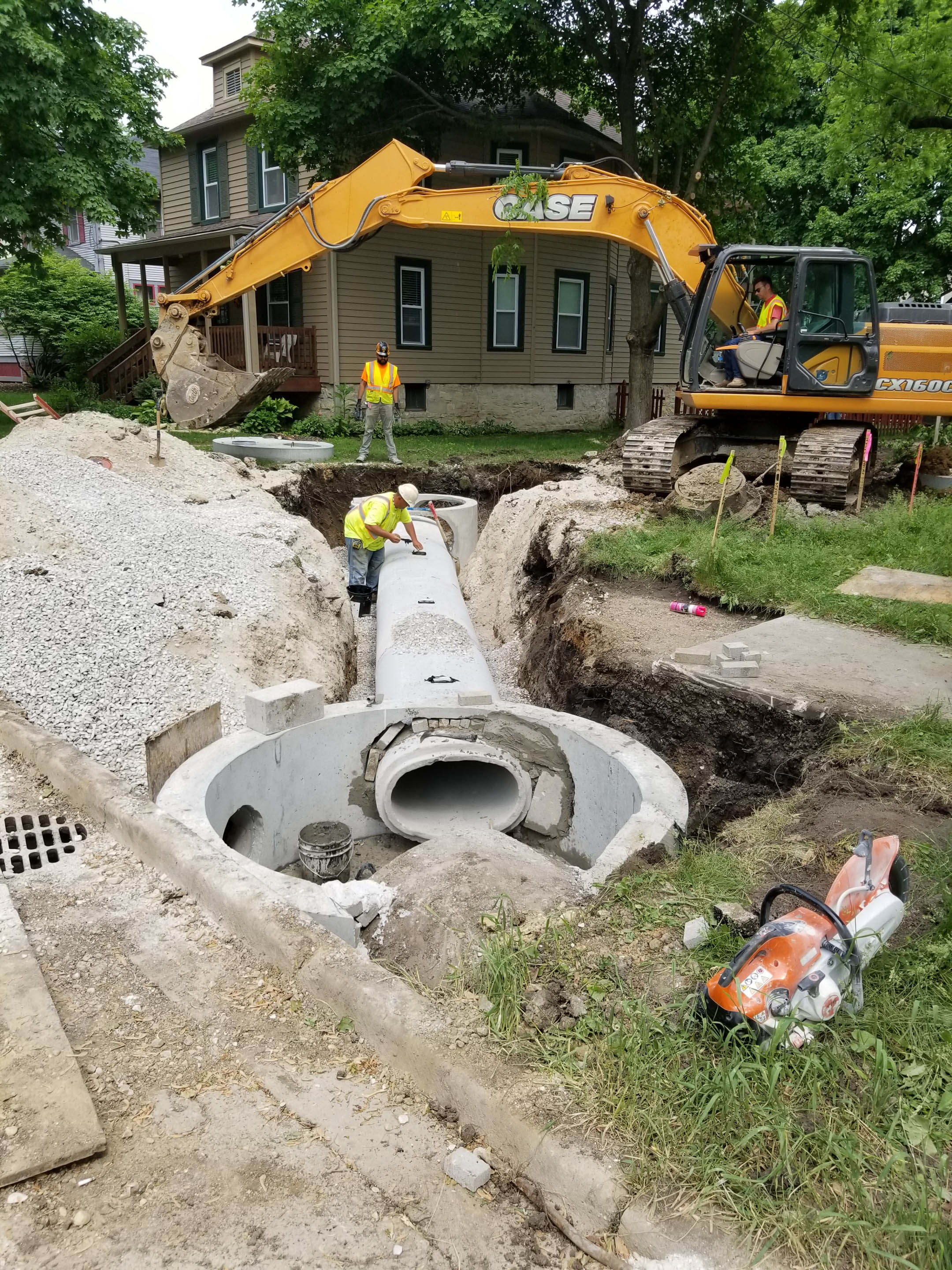 Batavia Storm Sewer Separation & Water Main Improvements | Bodwé