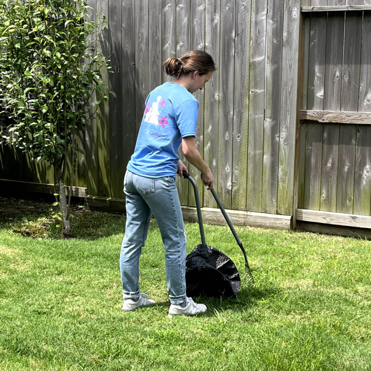 Pooper Scooper Services - Cypress | PooRover
