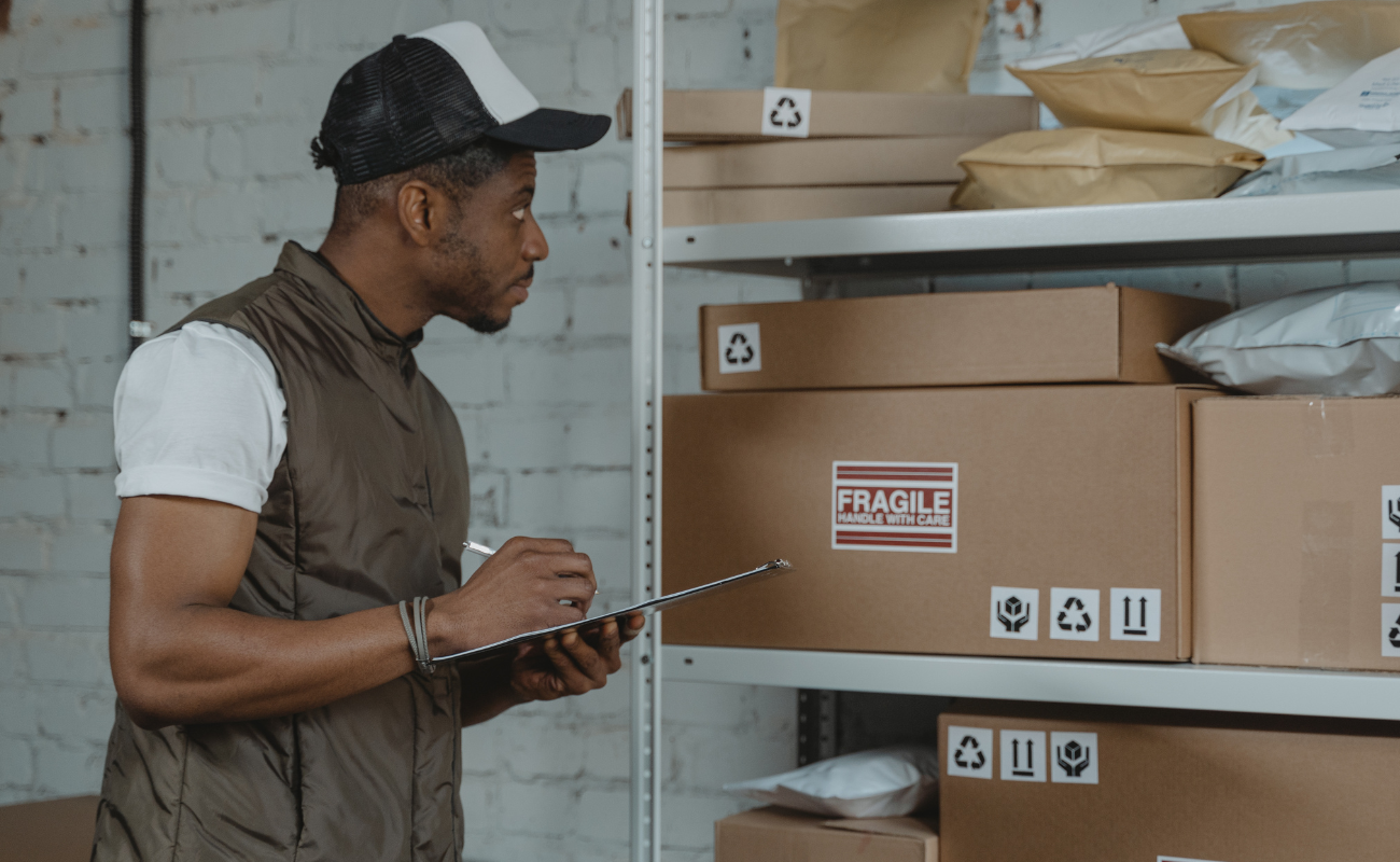 Qual o impacto do picking no processo logístico?