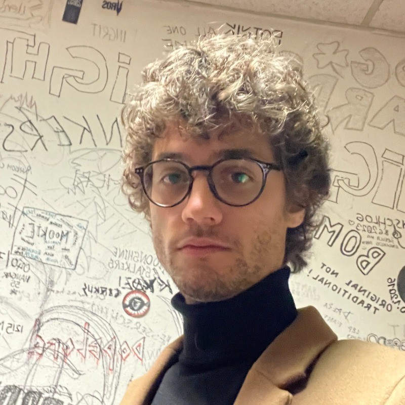 Create Visual Stories with Consistent Characters and Scenes using ...