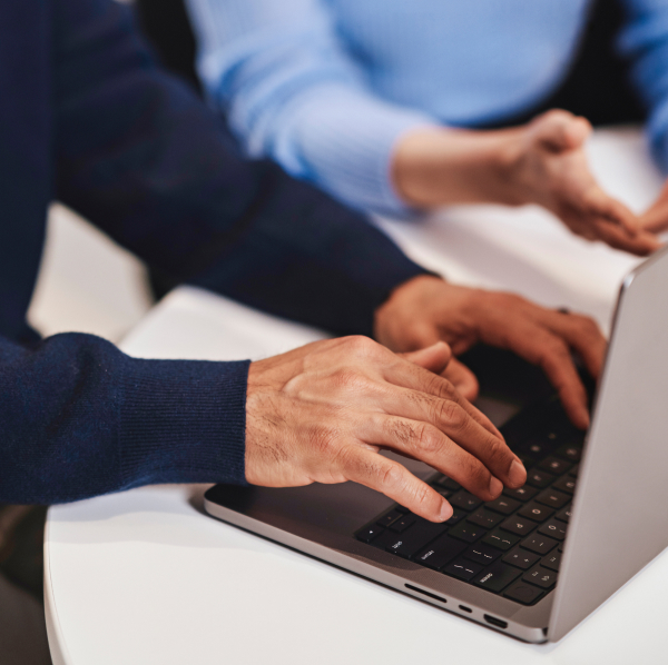 CLEAR | Making experiences effortless at the airport and beyond.