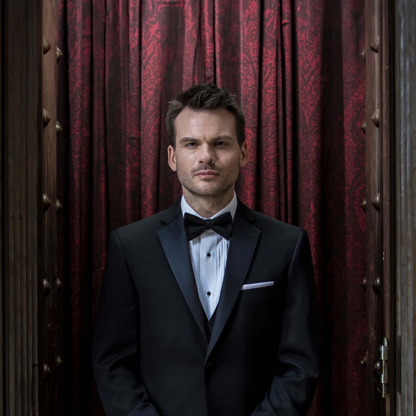 Hire Jason Ladanye for Private & Corporate Events | Jay Siegan Presents