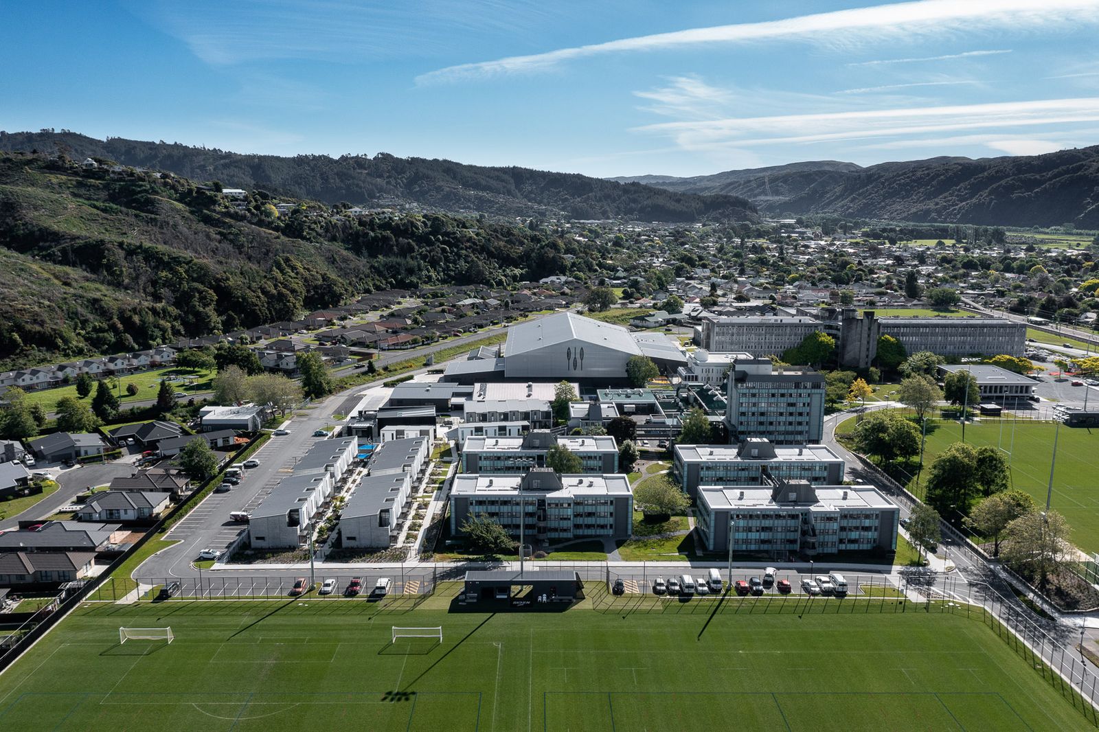 Contact us! | Professional athletes & teams