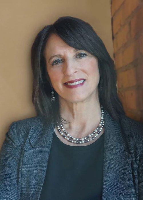 Cathy Capone Bennett Biography