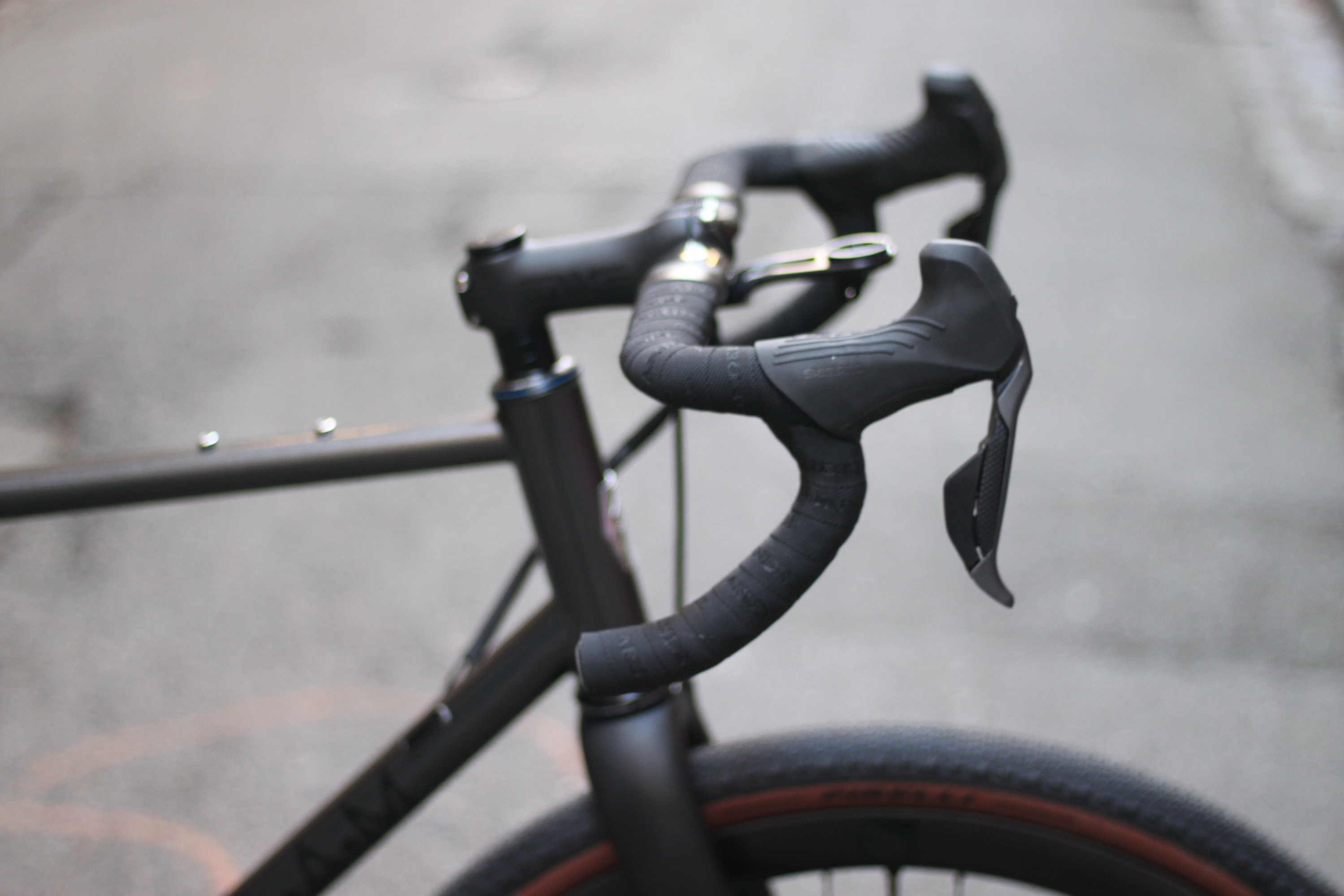 BAAM ARGH Di2, Gravel acier et roues carbone - Montage à la carte