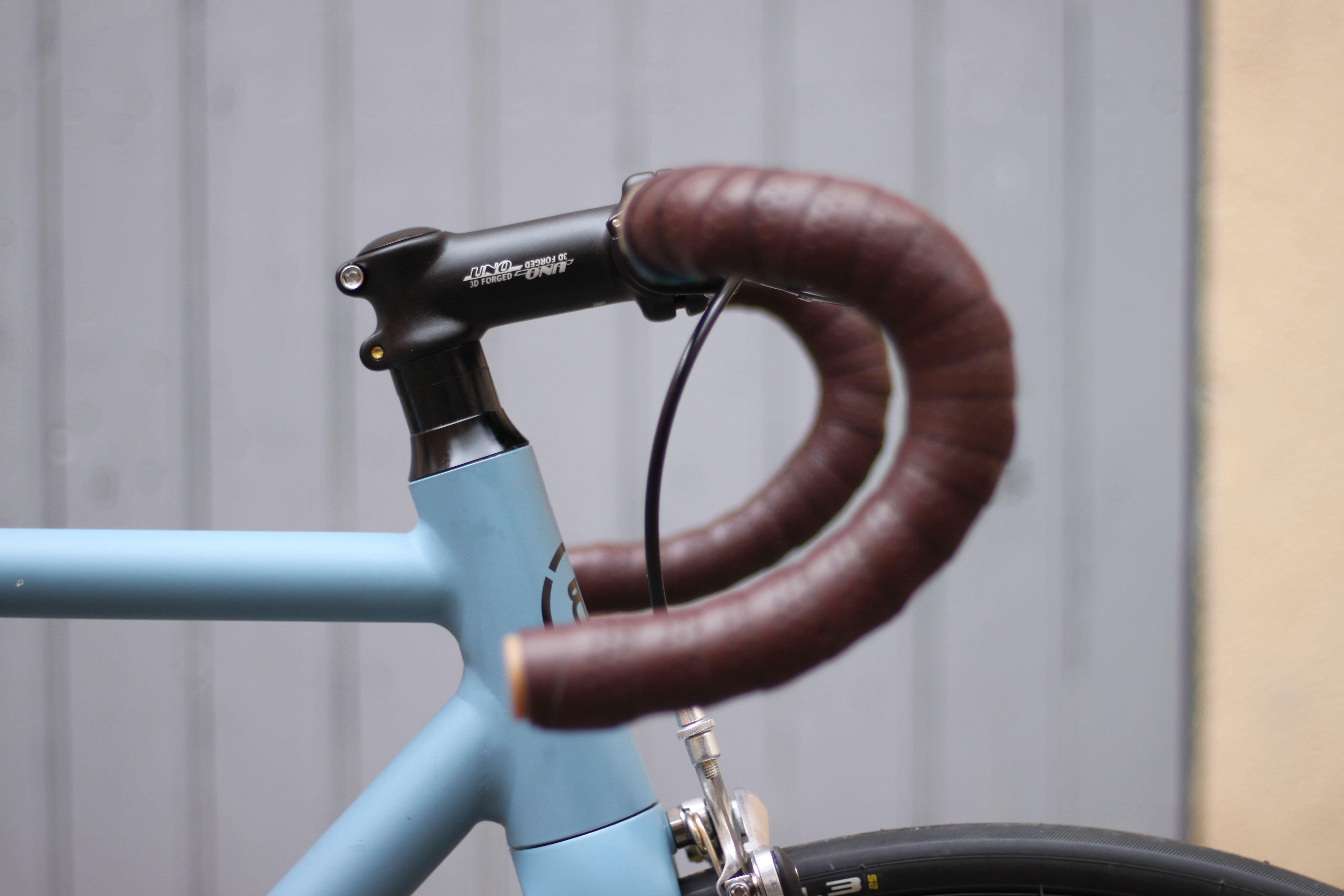 Montage BLB Viper, un pigon fixe néo retro - Montage à la carte