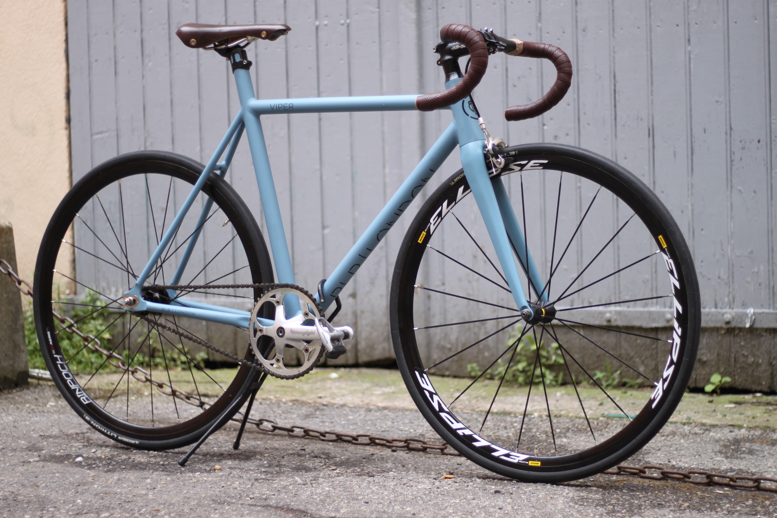 Montage BLB Viper, un pigon fixe néo retro - Montage à la carte