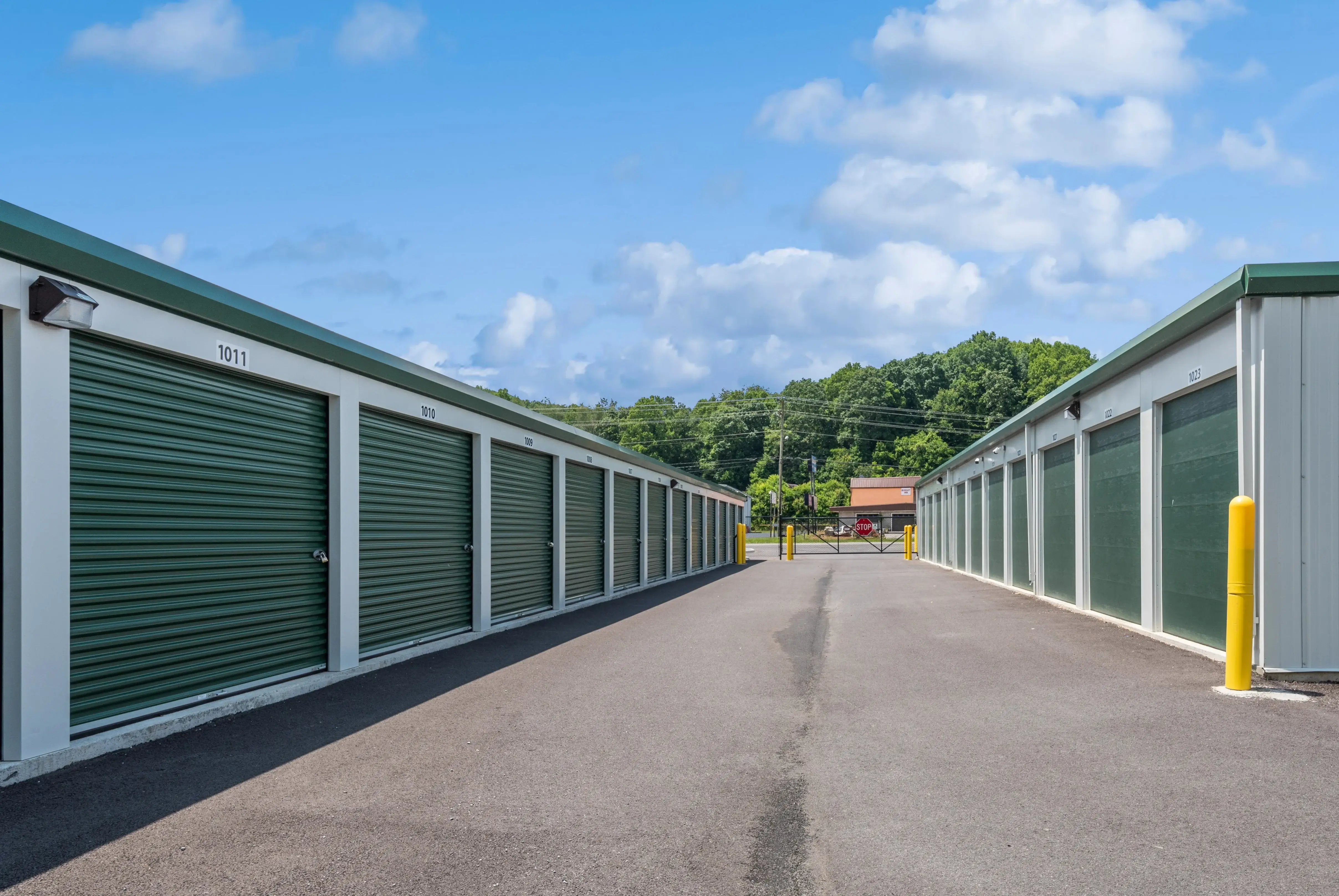 Bolt Storage - Cheap Storage Units in 15875 Porterfield Hwy, Abingdon, VA