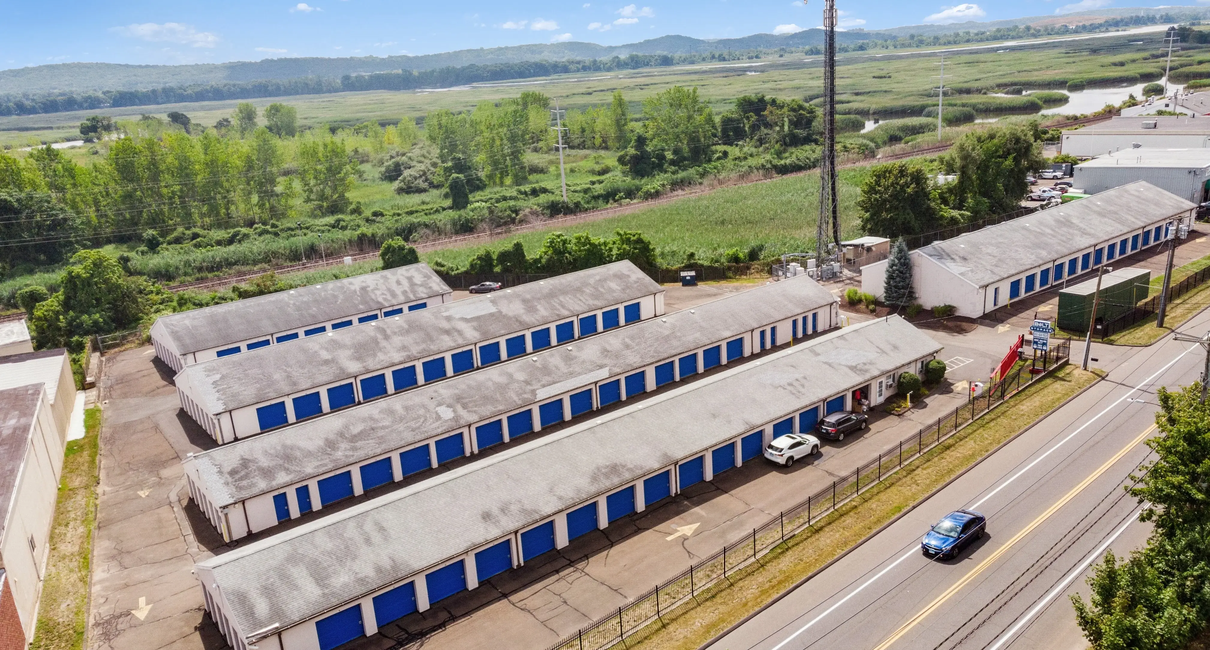 Bolt Storage - Cheap Storage Units in Hamden CT