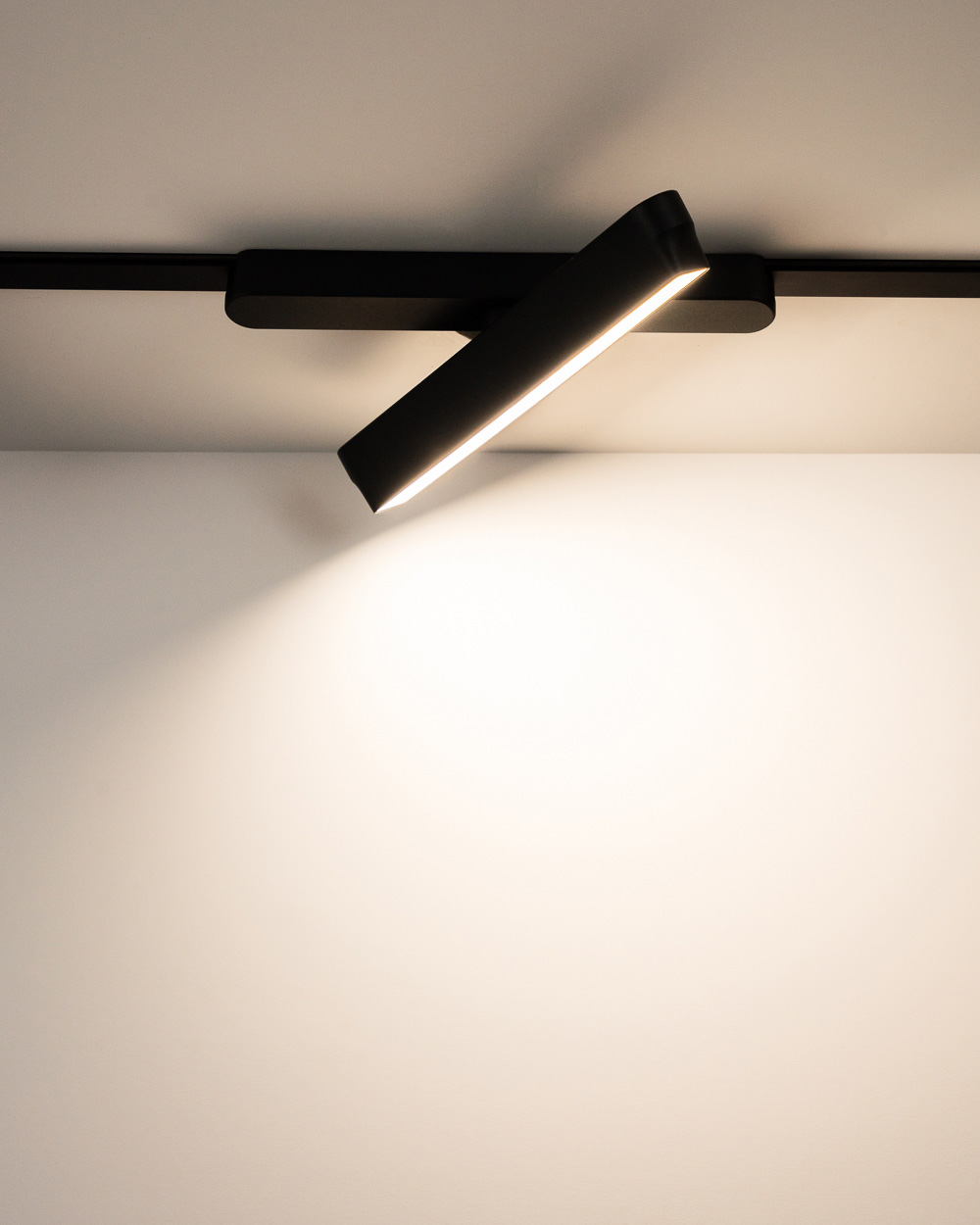 Stream Gyro | Lit Lightings Singapore | Premier Destination For Lighting Solutions | Home ...