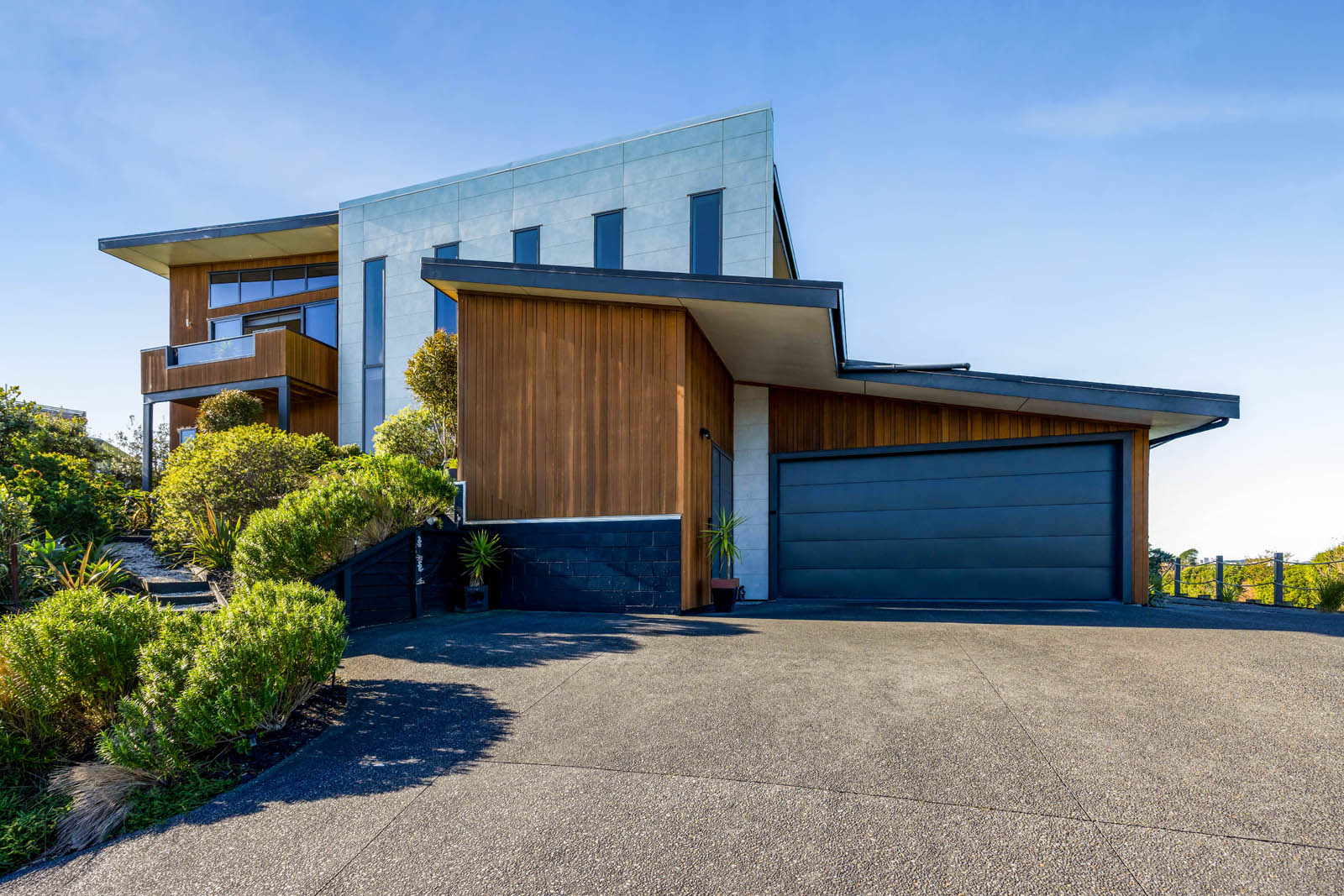 Property Listings | Jamie Gemmell