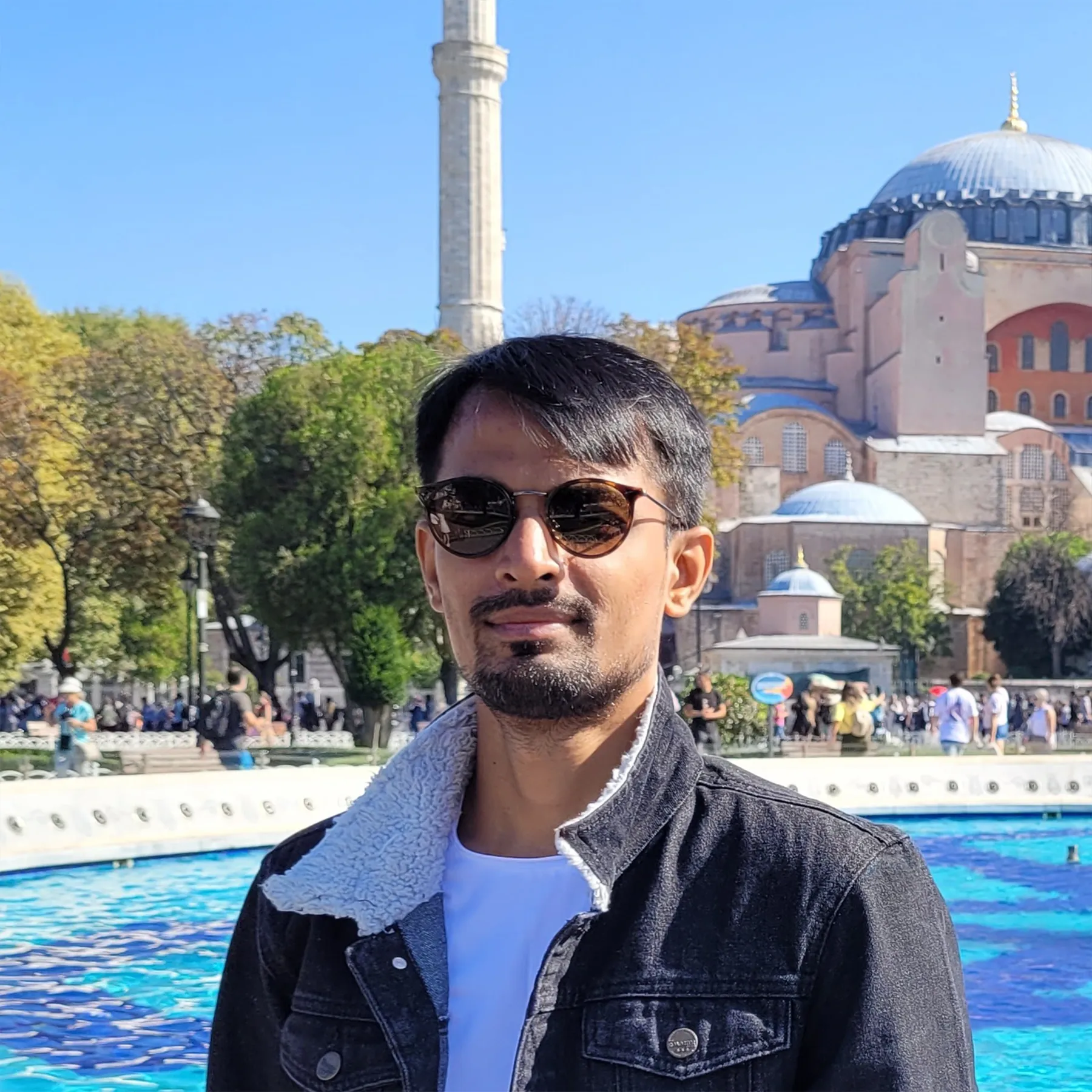 Who and What is HowNow? - Our Story | HowNow