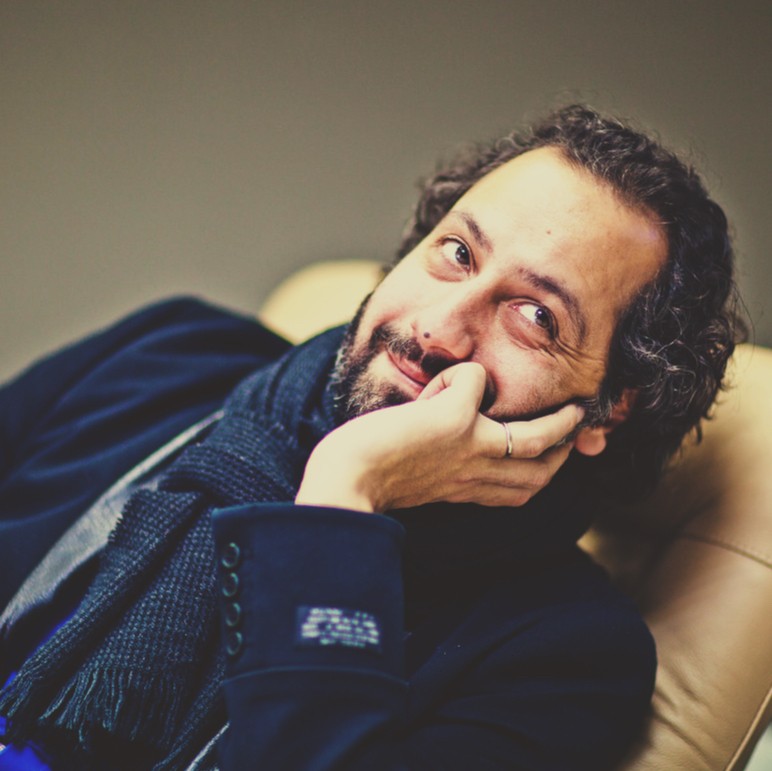 Speech-to-text for Media Broadcasting - Vatis Tech