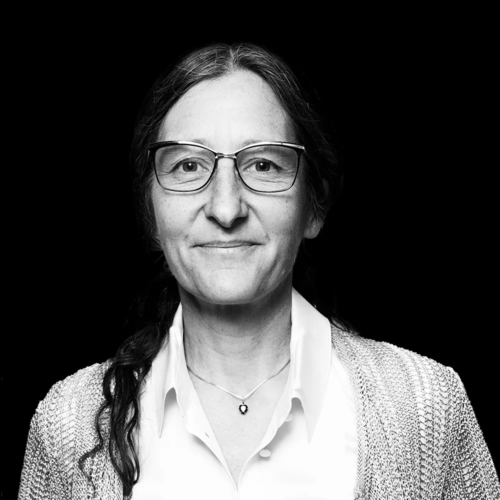 Dr. Anna Lembke: Understanding & Treating Addiction - Huberman Lab