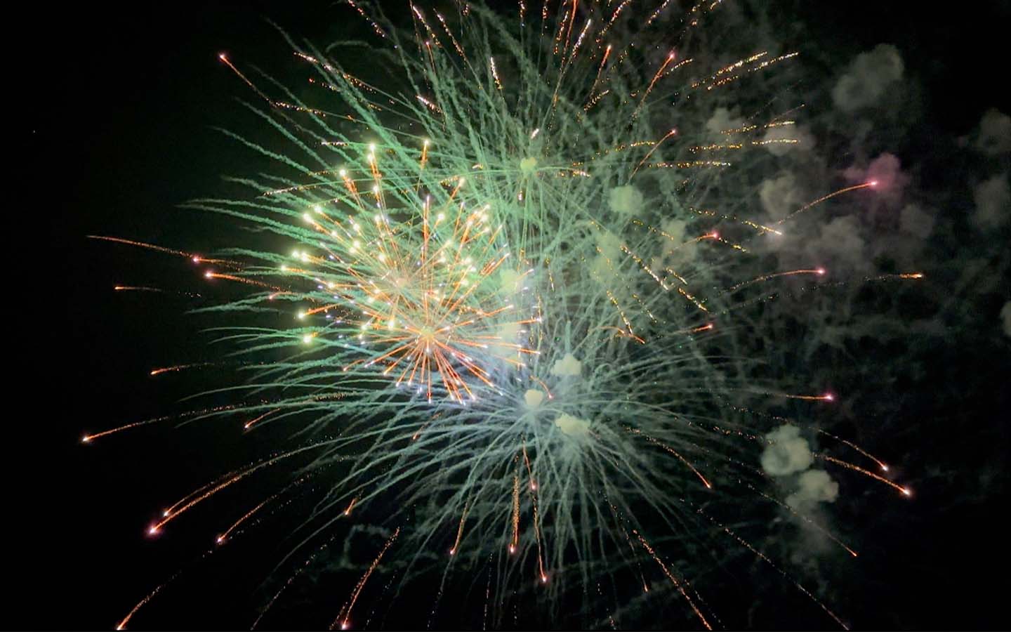 Crystal Motor Speedway Fireworks Display - STSNF