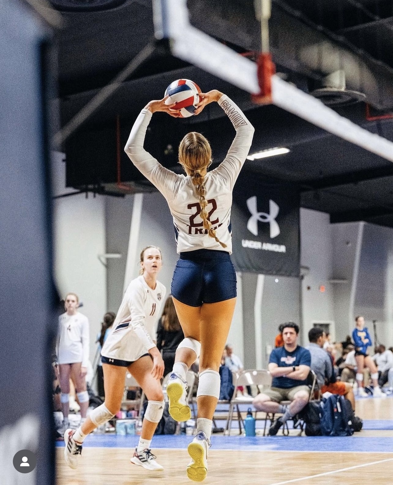 Charlotte Glass - Setter - VB Adrenaline
