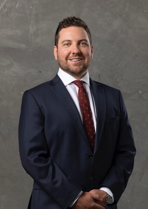 About us | Finch Litigation Lawyers