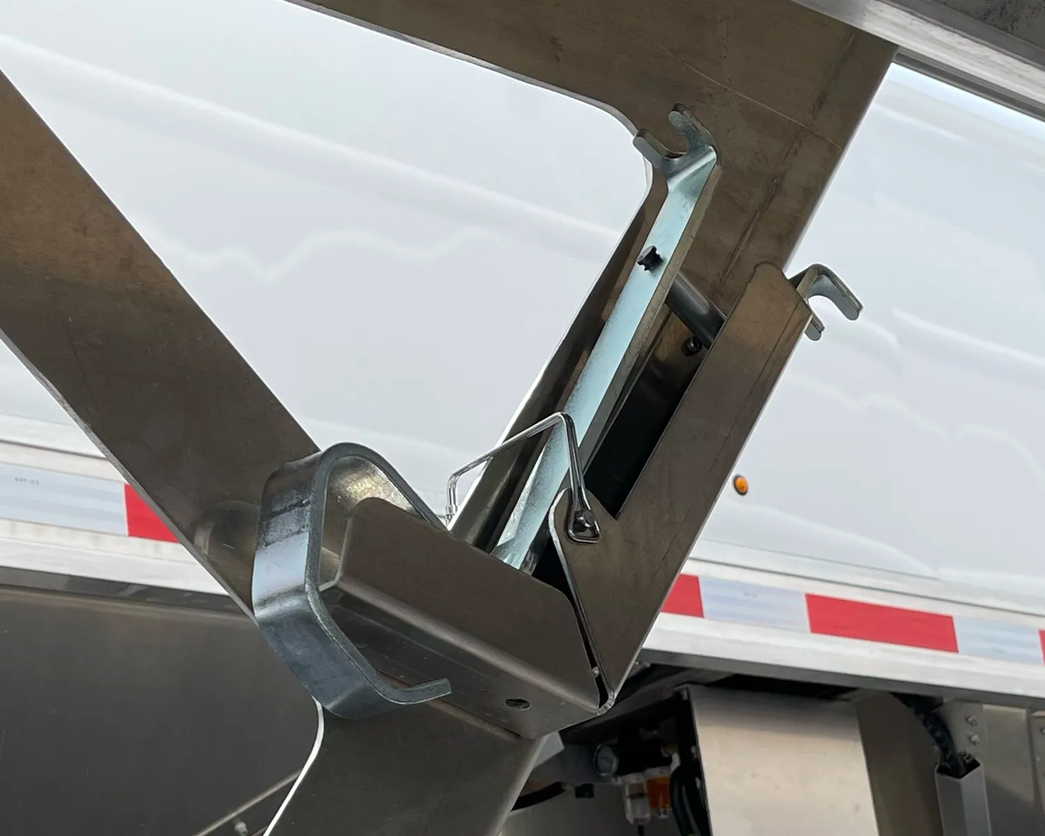 The New Standard for Grain Trailers | EBY GENERATION