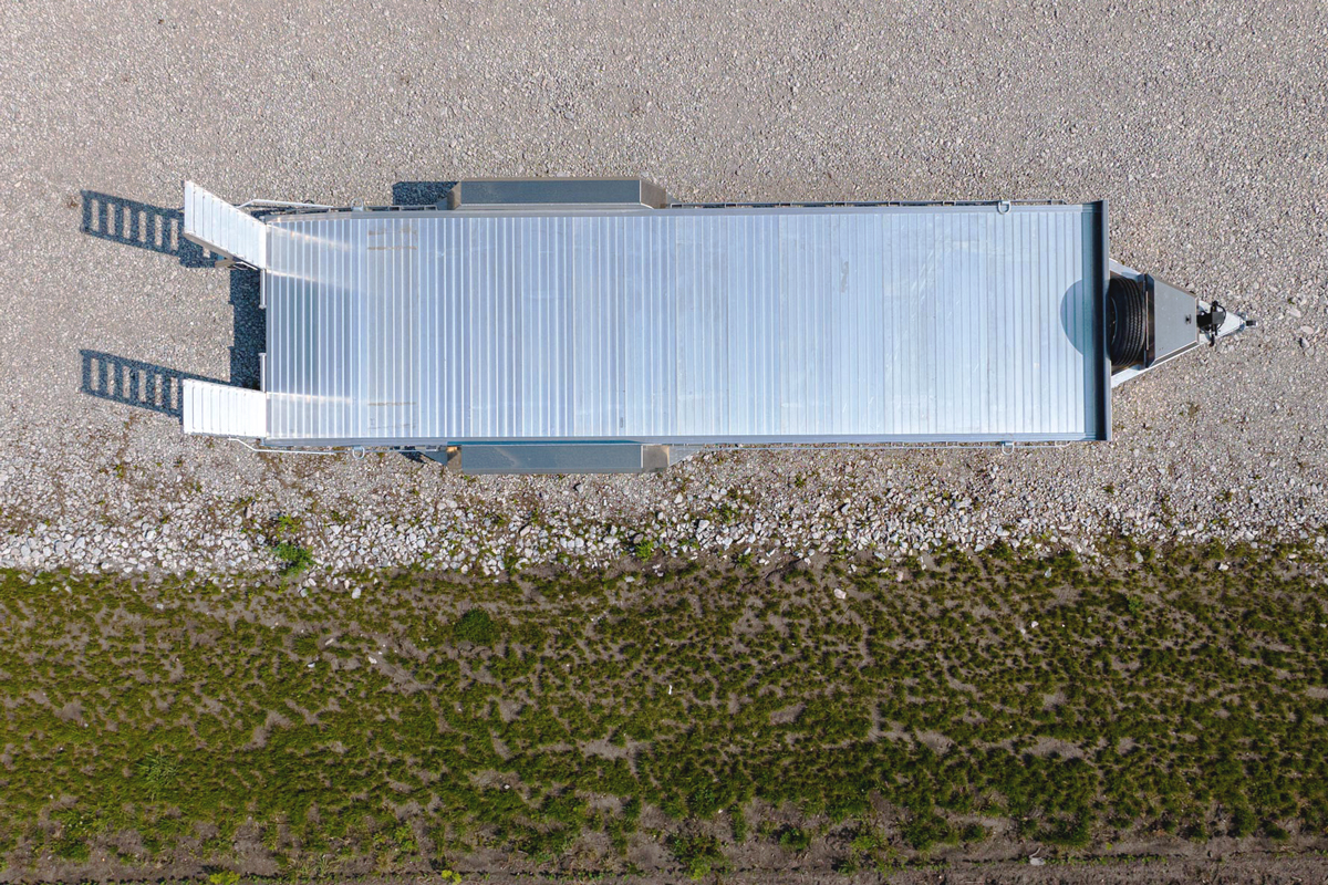 14K Low Pro Equipment Trailers | MH EBY