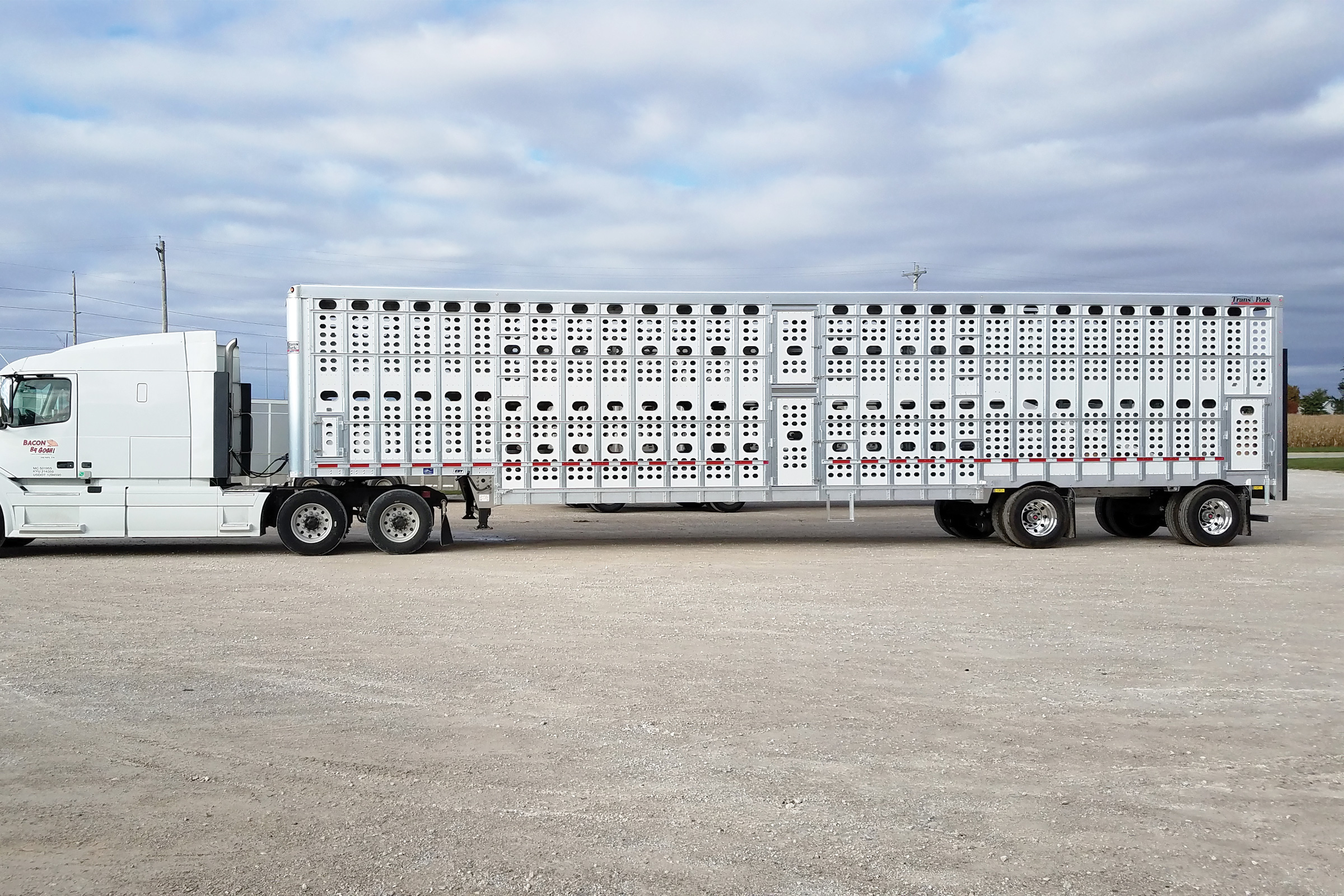Trans Pork Livestock Semi Trailers | MH EBY